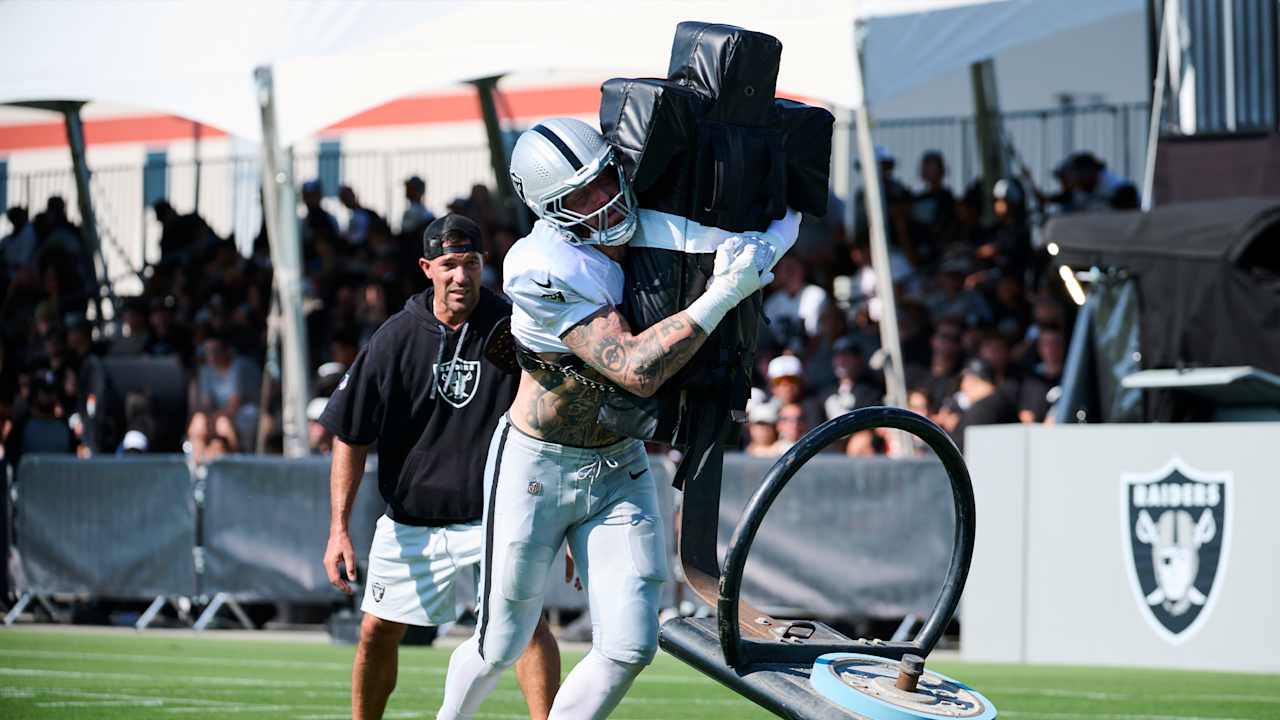 Raiders Training Camp Updates: Raiders and 49ers keep things even at ...