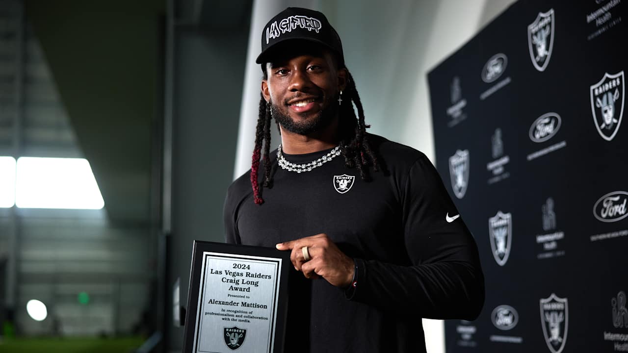 Alexander Mattison named Craig Long Award recipient