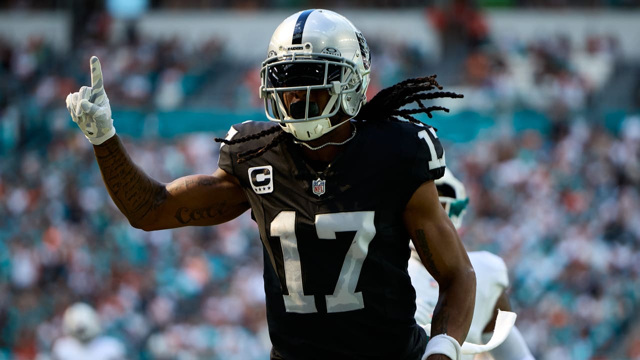 Raiders' 2023 season stat leaders