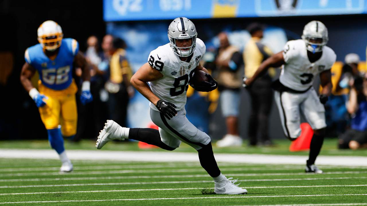 Raiders 2024 Week 1 Highlights vs. Chargers | Gardner Minshew throws to Brock Bowers for 26 ...
