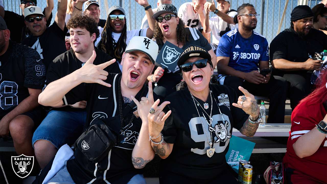 Photos: Las Vegas Raiders fans at 2025 Training Camp