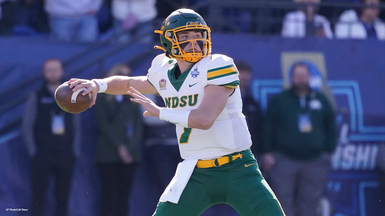 Player Profile: Get to know Raiders QB Cam Miller