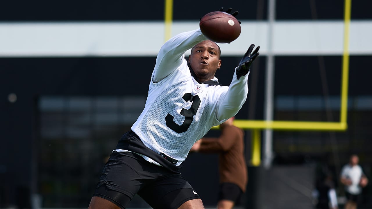 'Last year was last year': How Zamir White is adjusting to bigger role ...