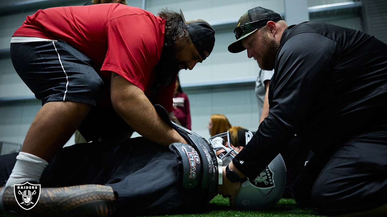 Photos: Raiders host Pro Football Cares Sports Emergency Response Training