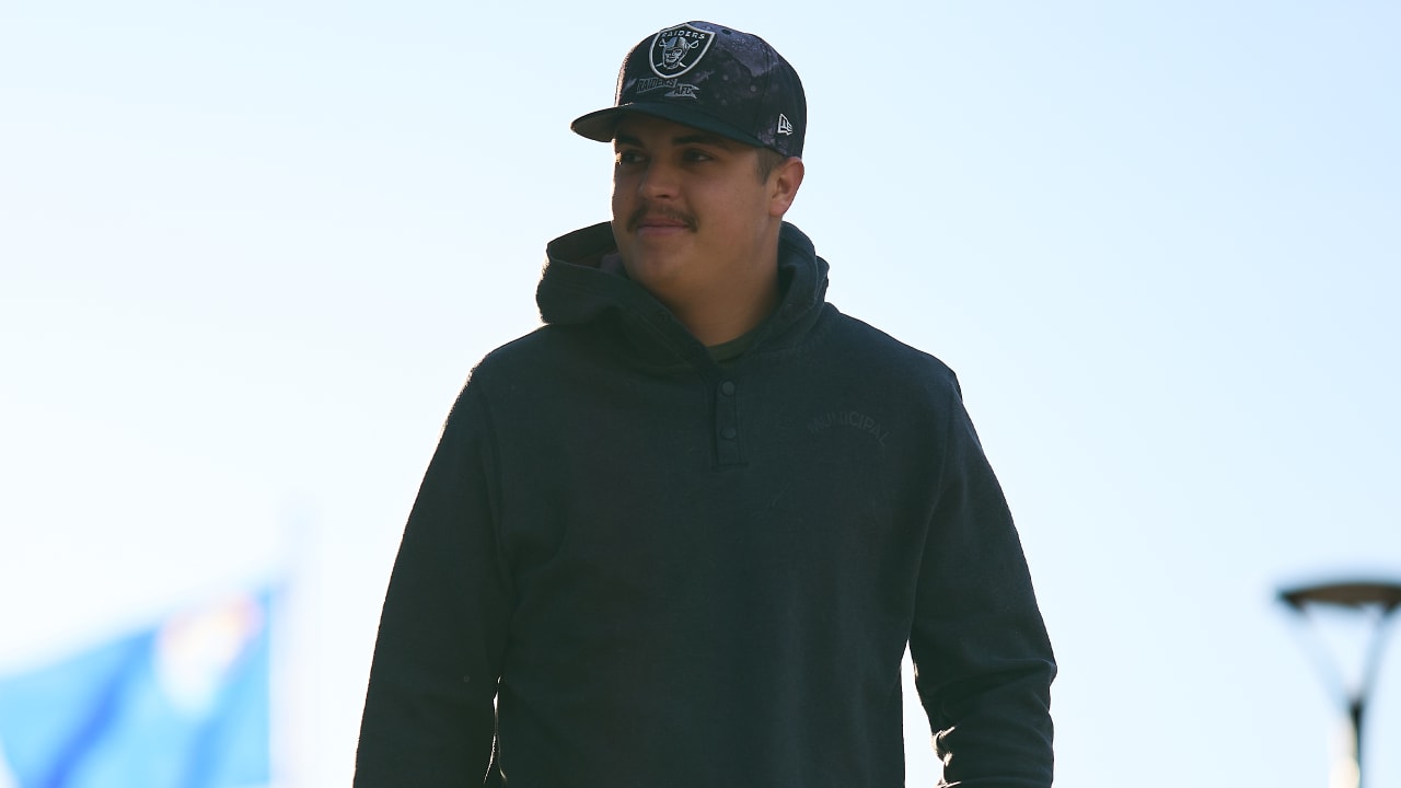 Aidan O'Connell to wear No. 12, plus more jersey number changes