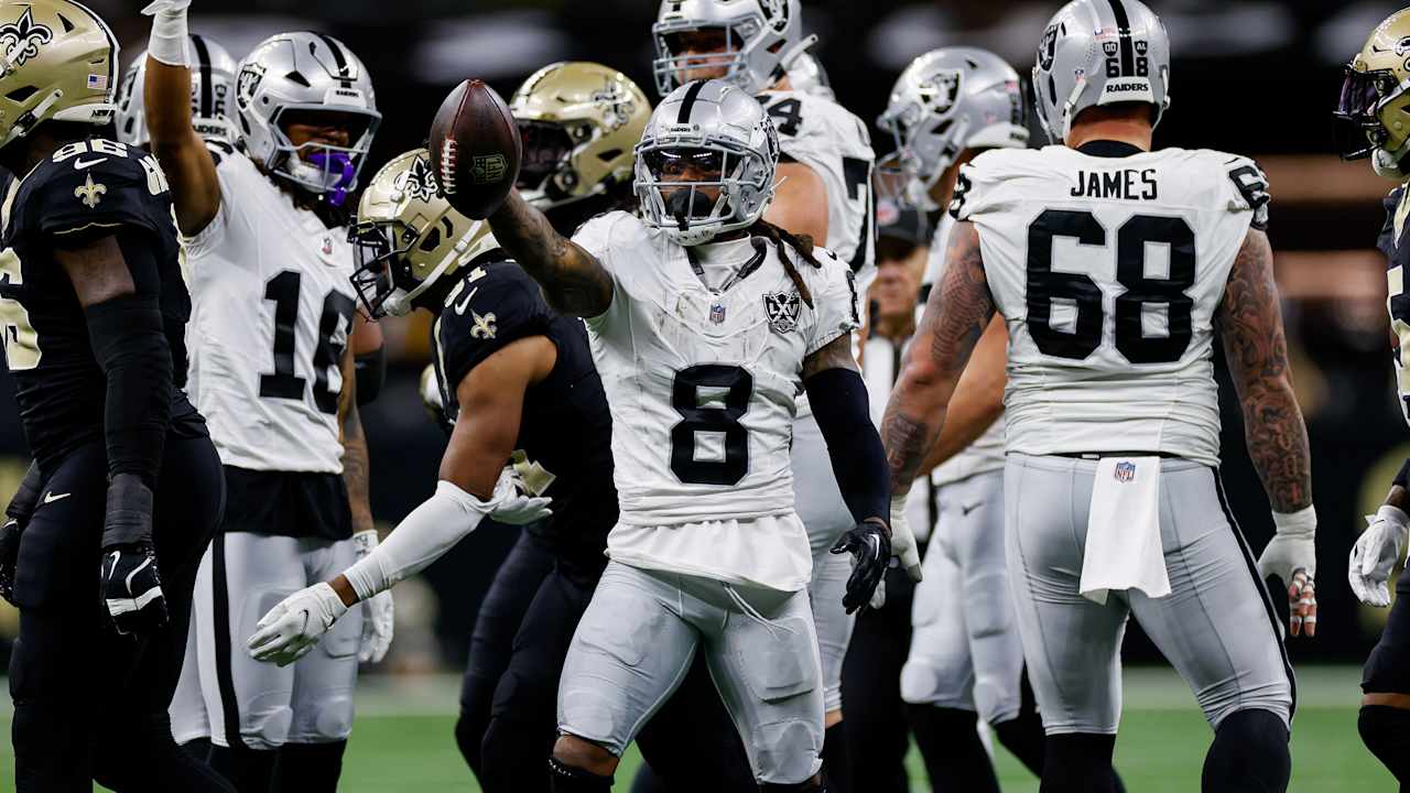 Ameer Abdullah impresses with career showing in Raiders' win over Saints