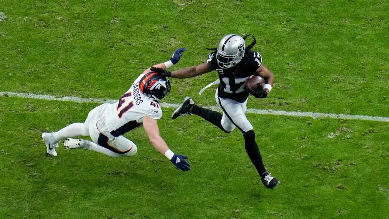 Davante Adams 100 catches on the season | Raiders 2023 Week 18 Highlights vs. Denver Broncos