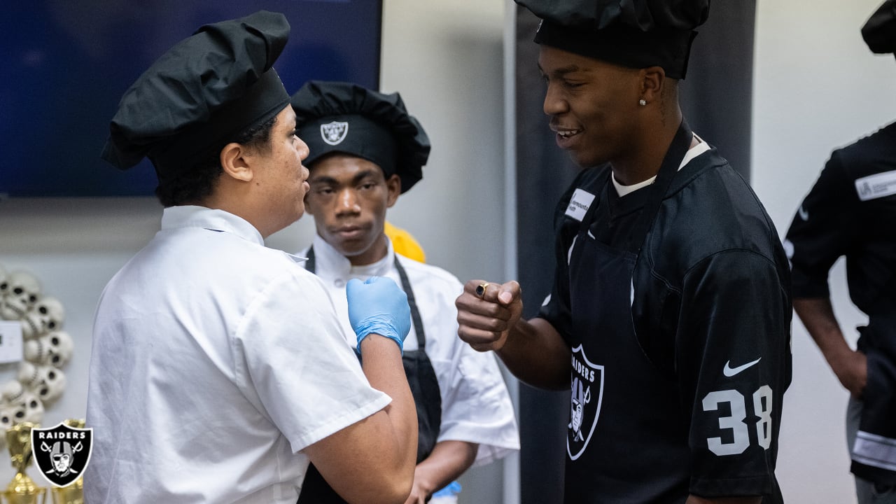 Photos: Raiders take part in dessert contest and donate to the Chef ...