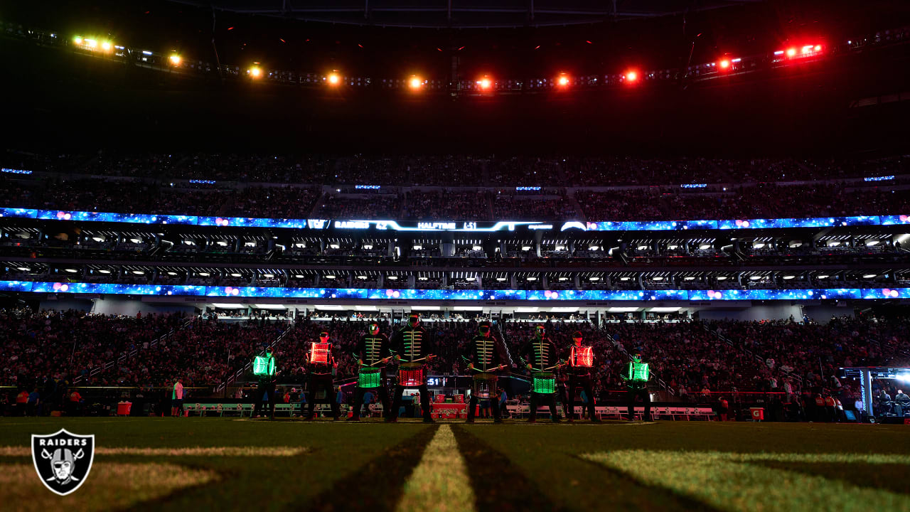 Sights of the Game: Week 15 Gameday Entertainment vs. Chargers