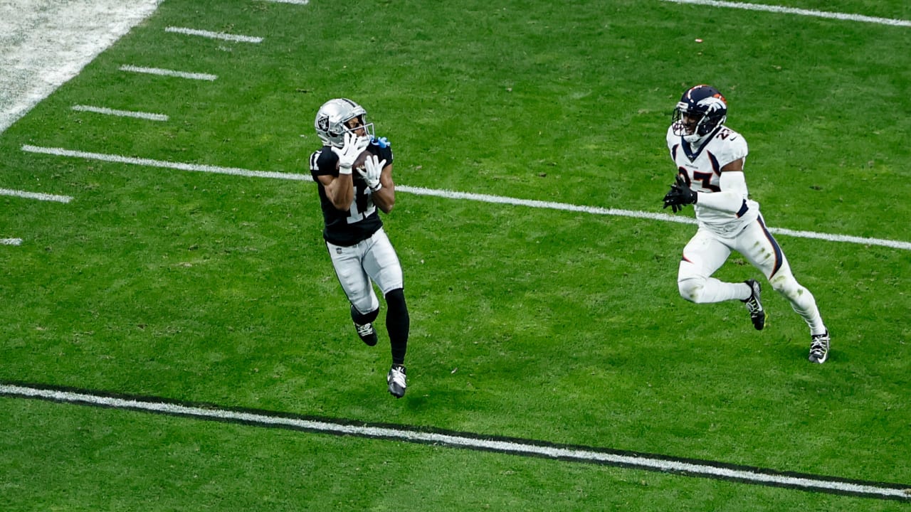Aidan O'Connell to Tre Tucker for 47 yards | Raiders 2023 Week 18 Highlights vs. Denver Broncos