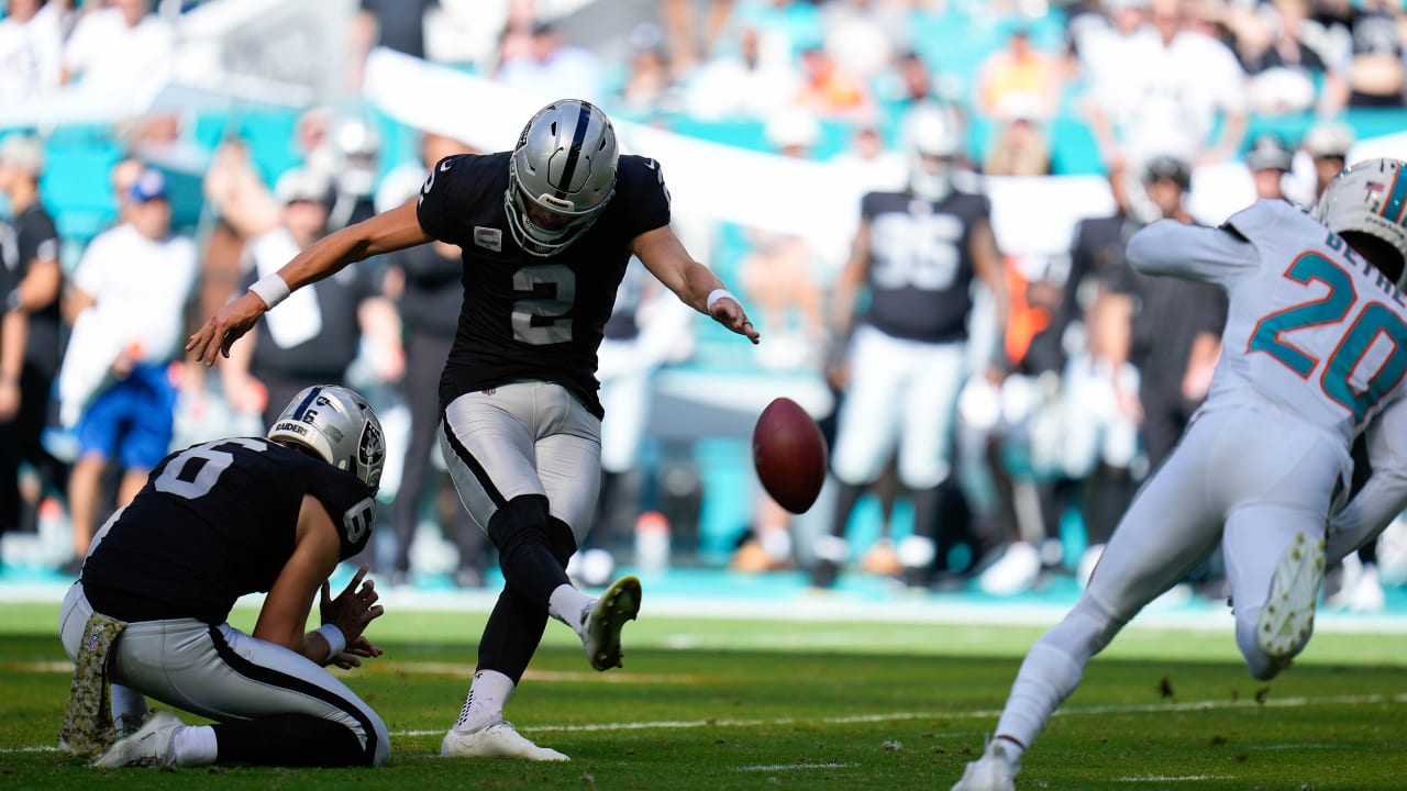 Raiders 2023 Week 11 Highlights vs. Dolphins | Daniel Carlson's 34-yard field goal