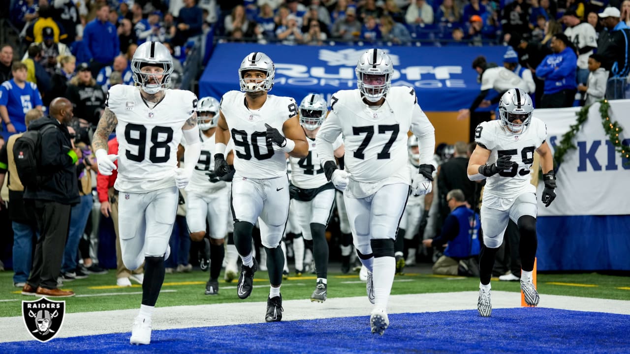Pregame sights from Week 17 vs. Colts