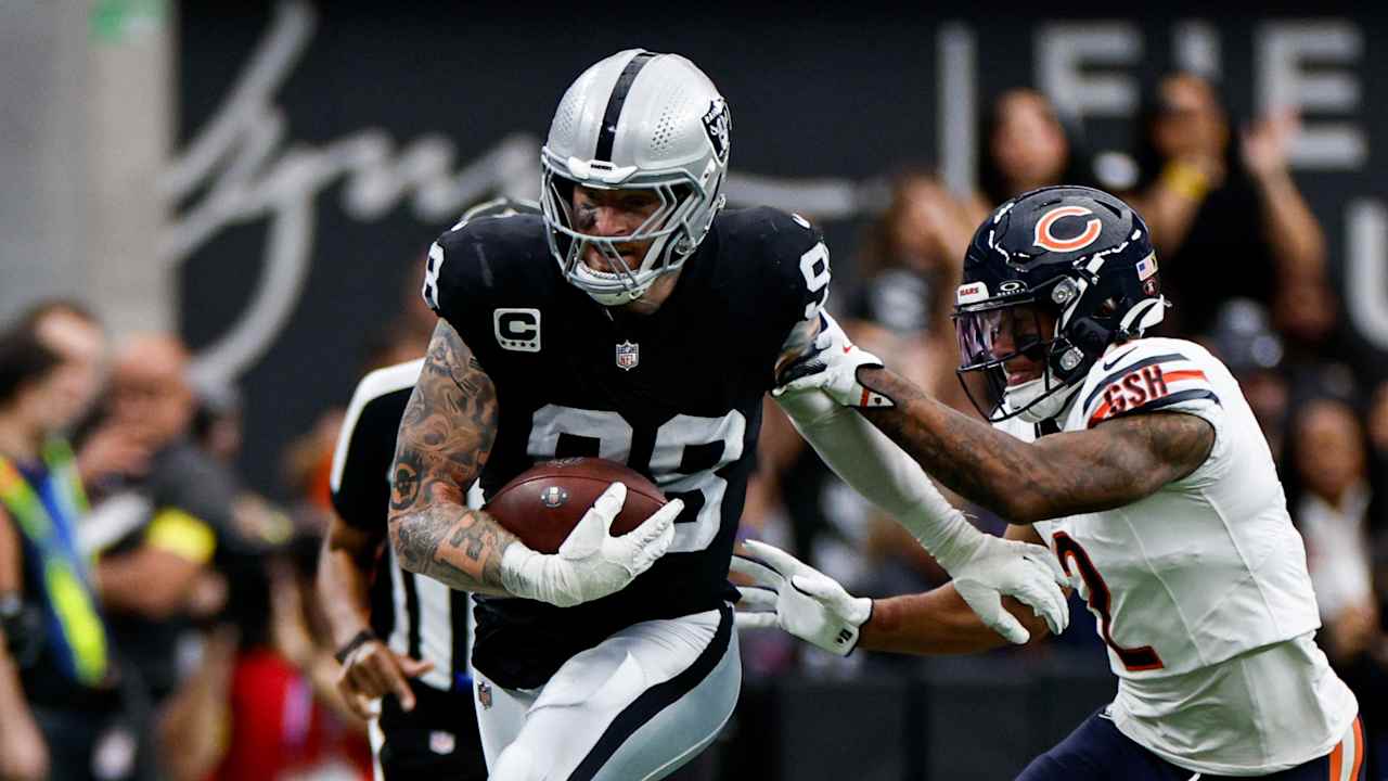 Raiders 2025 Week 4 Highlights vs. Chicago Bears | Maxx Crosby interception on Caleb Williams