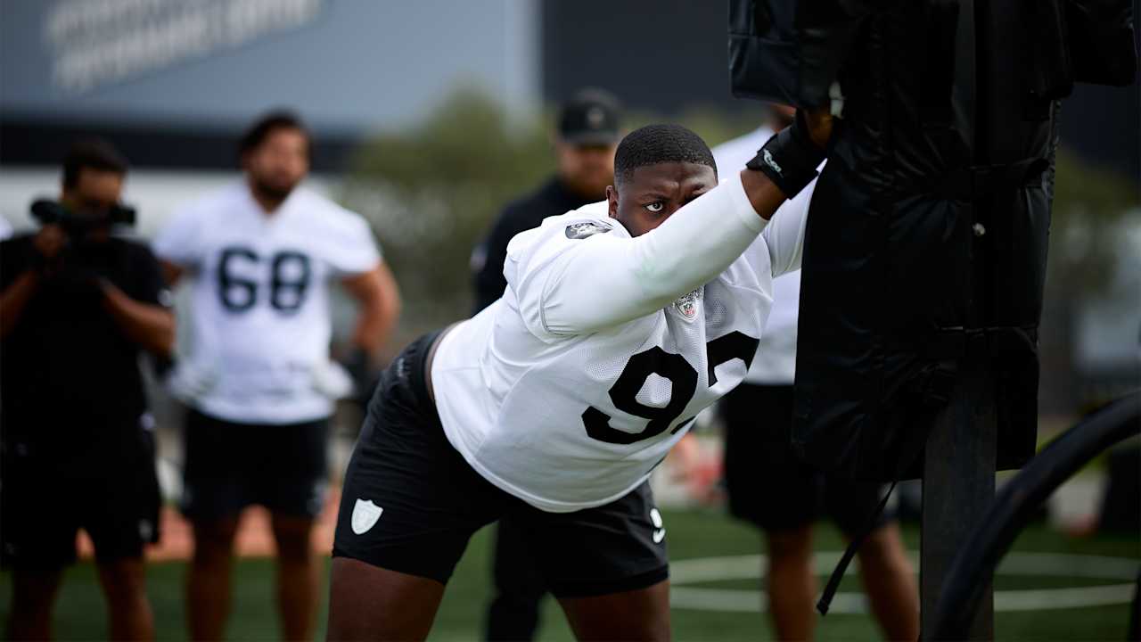 Watch: Switchin' the tempo | Raiders 2026 Offseason Program