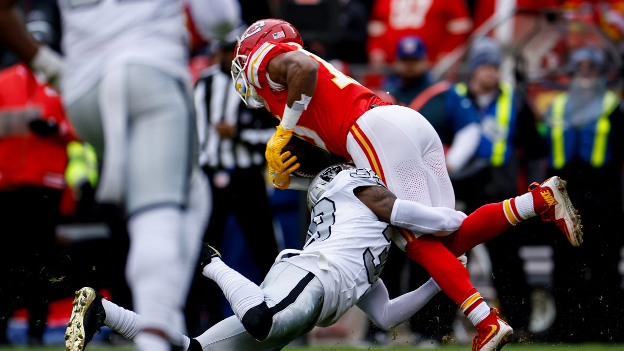 Nate Hobbs tackle for loss on Isiah Pacheco | Raiders 2023 Week 16 Highlights vs. Kansas City Chiefs