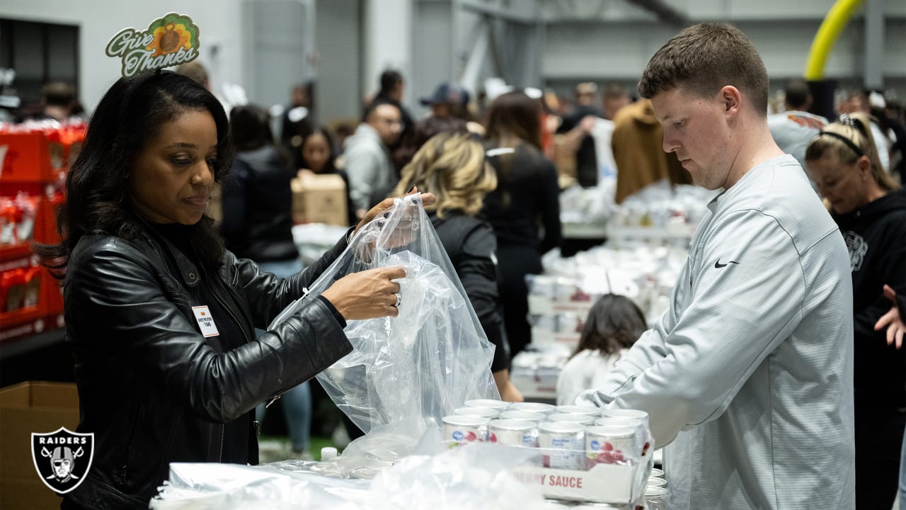 Photos: Raiders holiday meal packing event at HQ