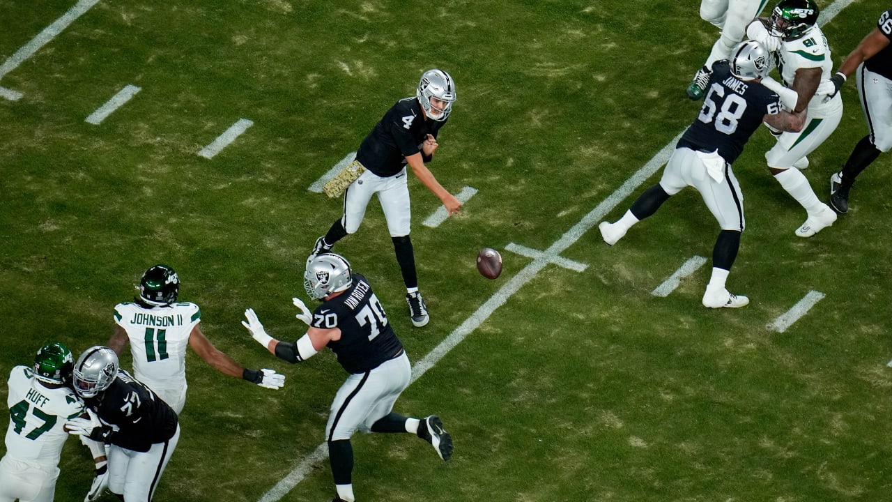 Raiders 2023 Week 10 Highlights vs. Jets | Aidan O'Connell throws to Davante Adams for 18-yard gain