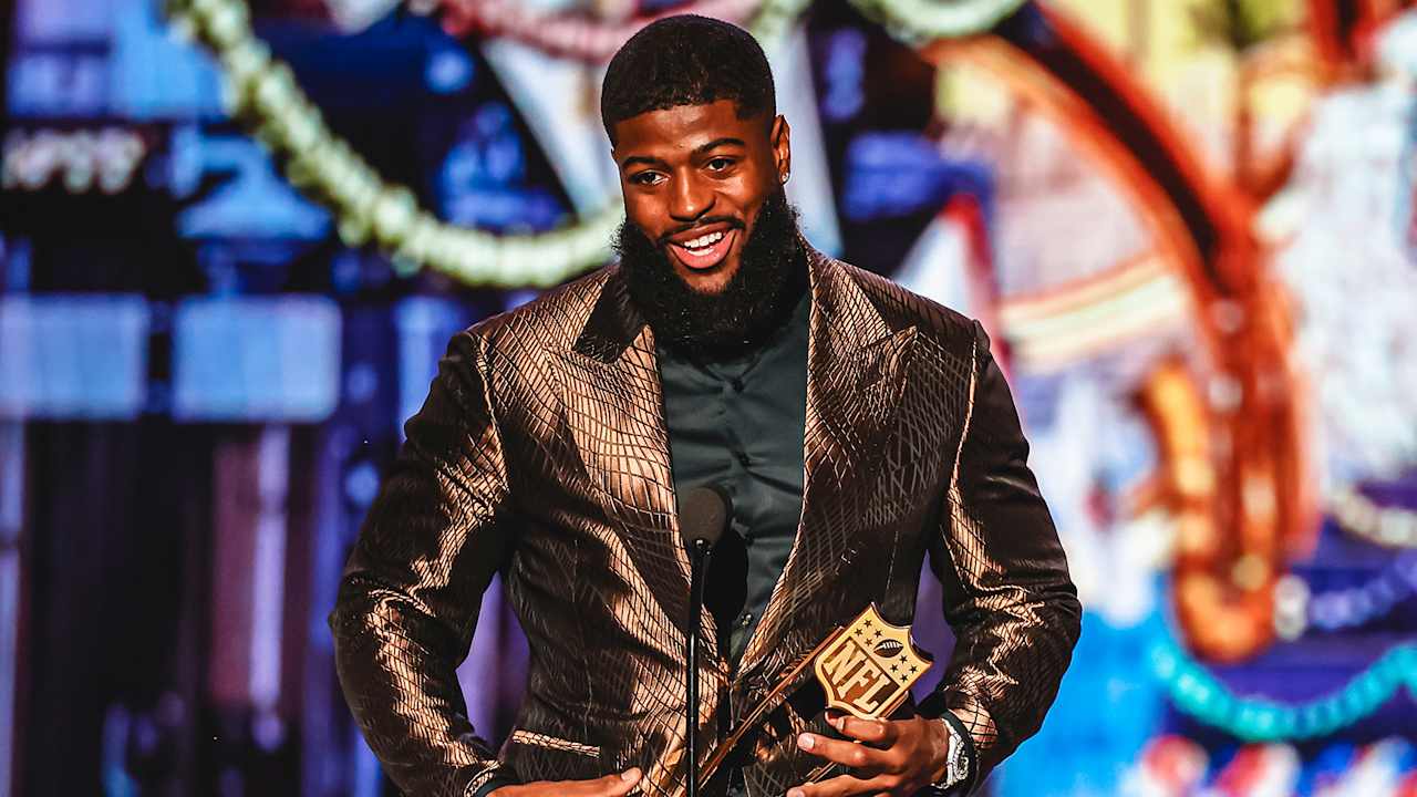 Los Angeles Rams rookie outside linebacker Jared Verse - AP Defensive ...