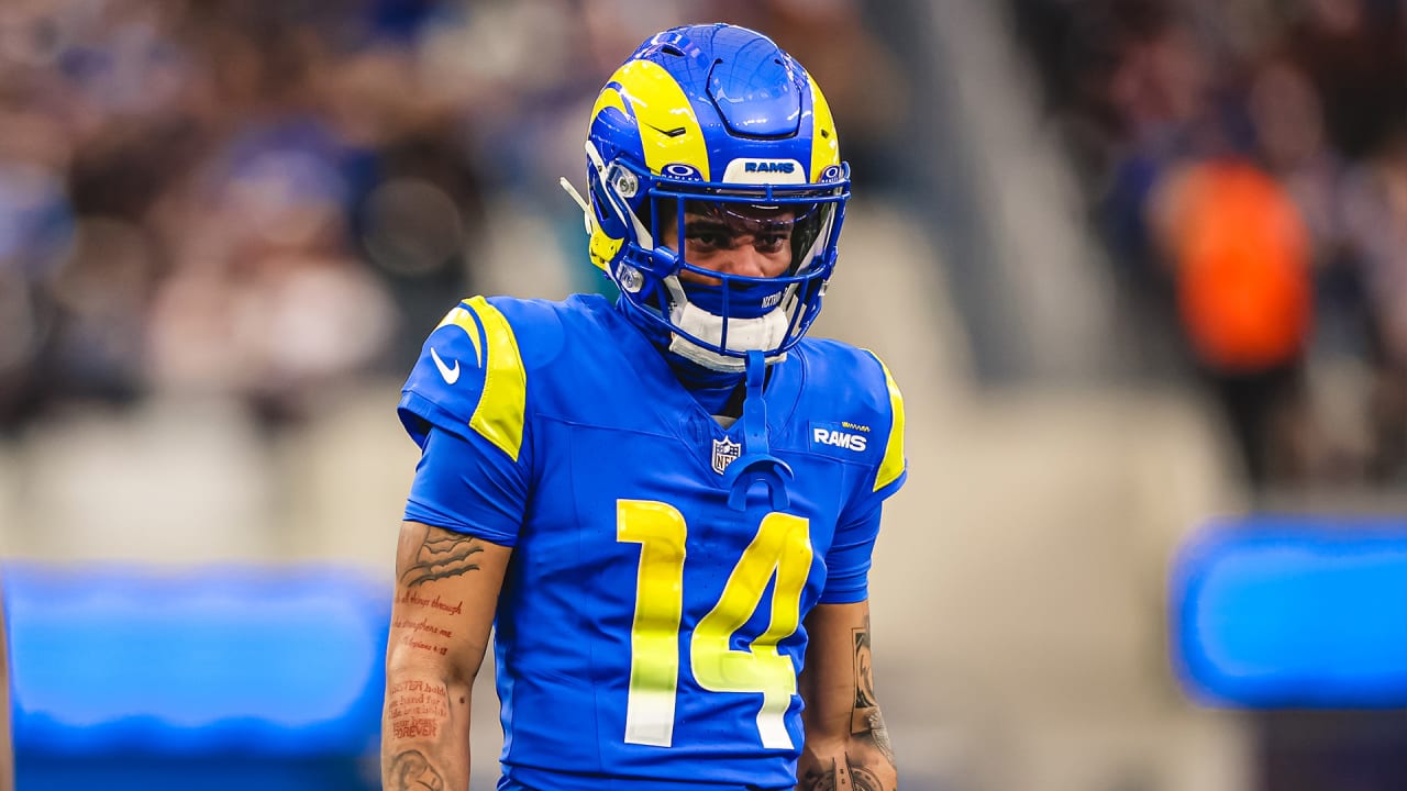 Cobie Durant preserves an 8-point lead by blocking a Commanders point ...