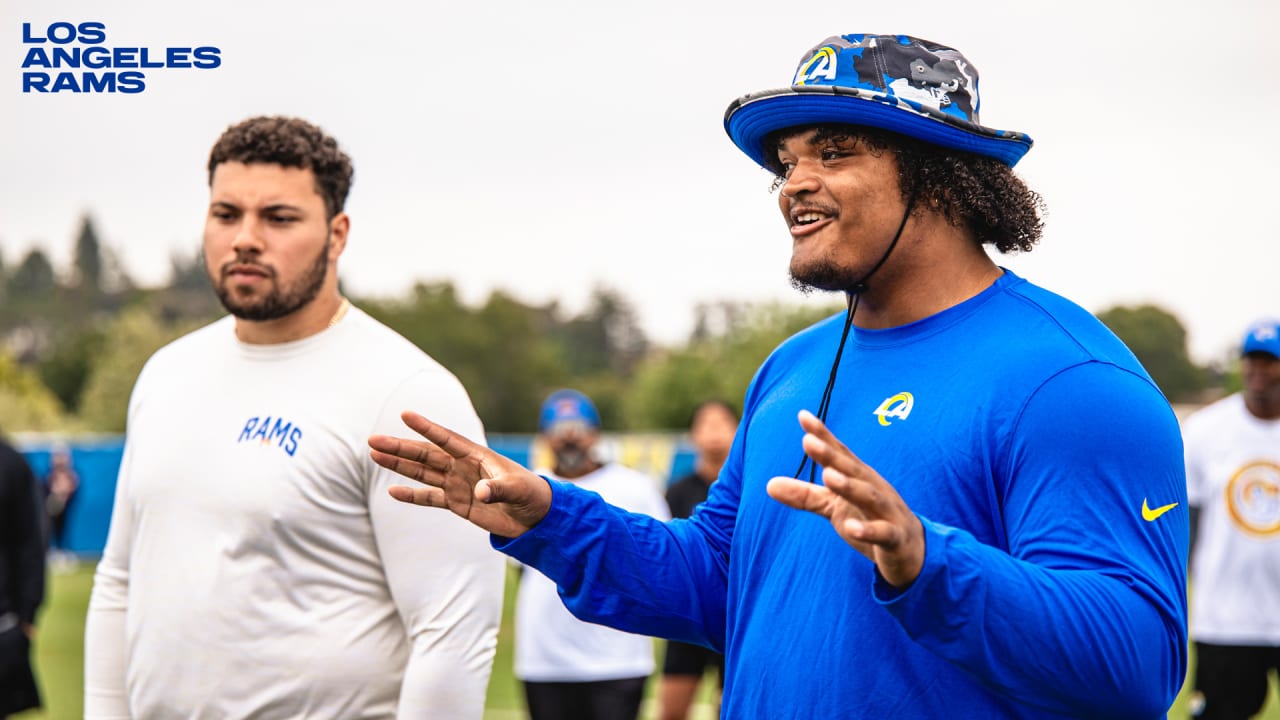 Los Angeles Rams Community | Steve Avila shares his skills with local ...