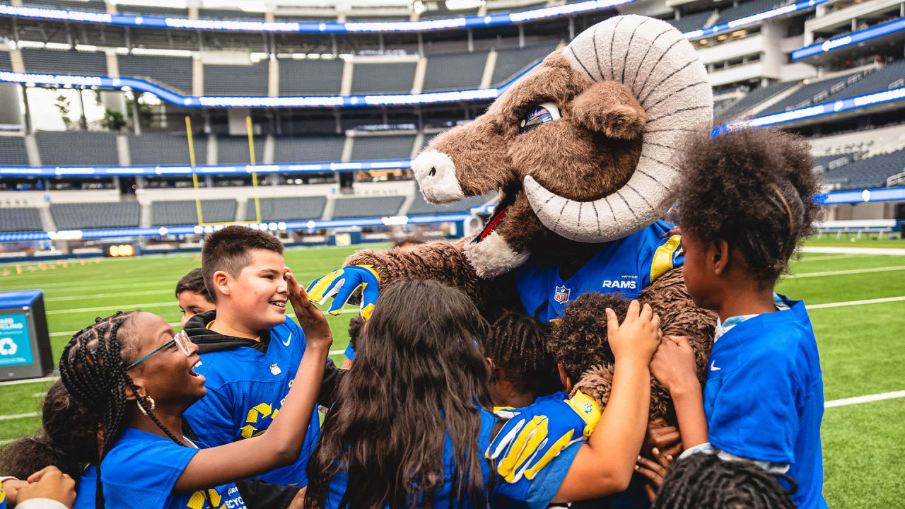 Los Angeles Rams Community | Reduce, reuse + recycle ♻️ - Rams & Ball ...