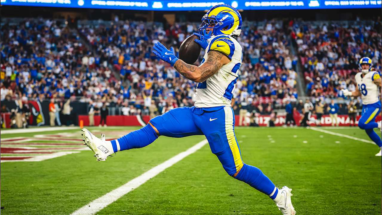 Blake Corum 48-yard touchdown - Los Angeles Rams Highlights - Week 14 ...
