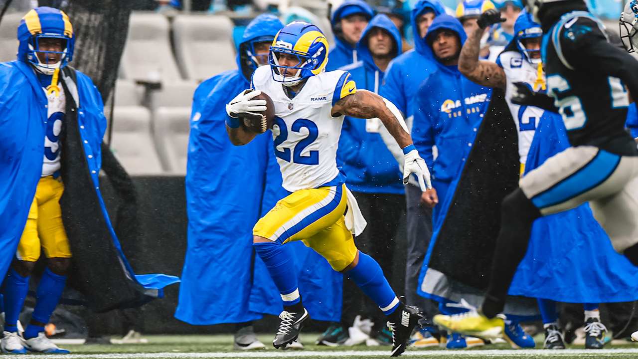 Blake Corum 34-yard gain - Los Angeles Rams Highlights - Week 13 vs ...