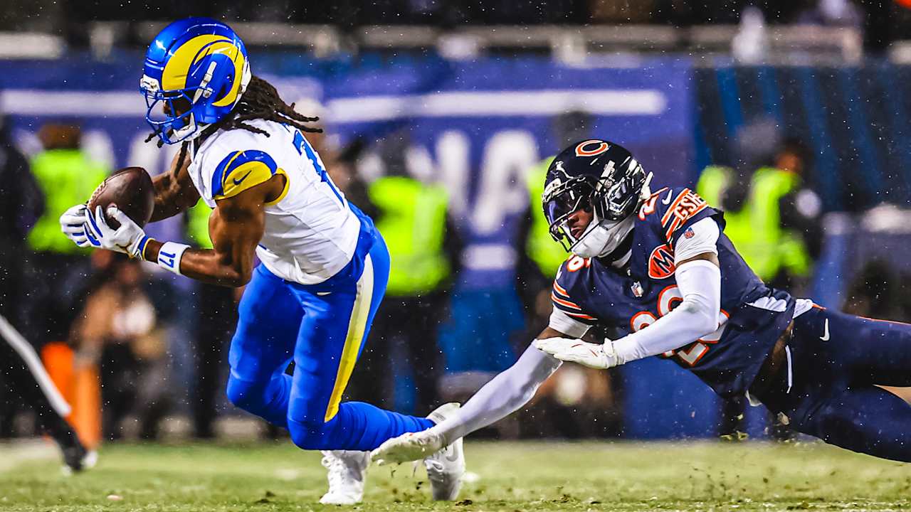 Davante Adams sideline catch - Los Angeles Rams Highlights - Divisional ...