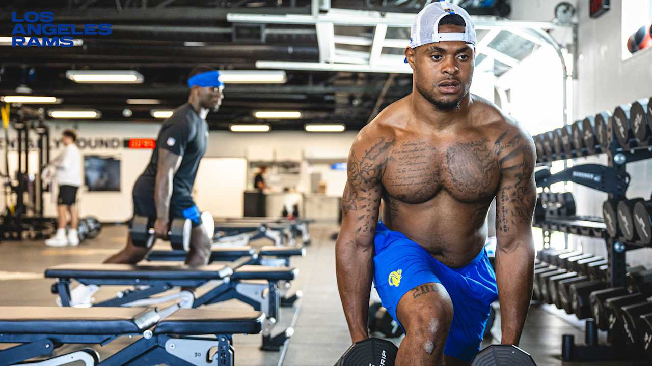 How Rams running back Jarquez Hunter's powerlifting prowess molded him ...