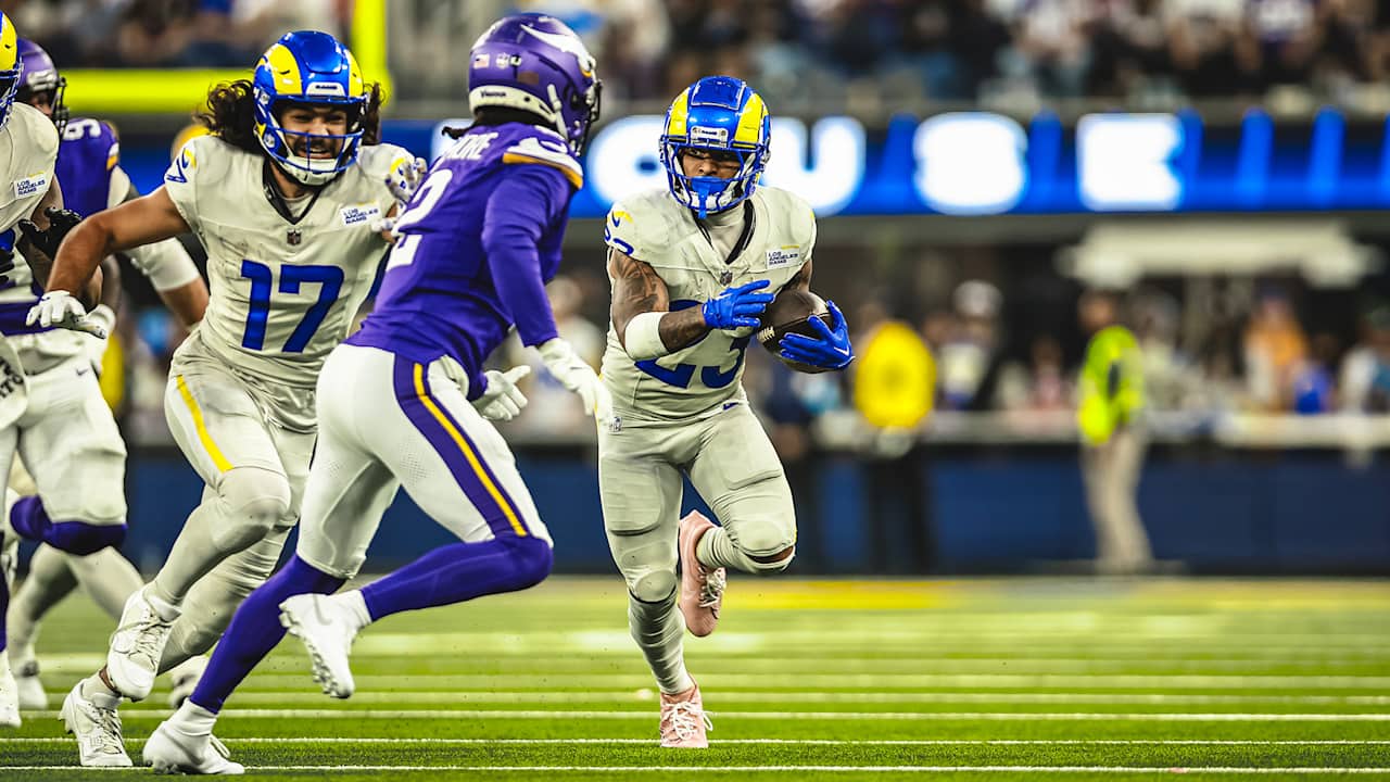 Kyren Williams 17-yard run | Los Angeles Rams Highlights | Week 8 vs ...