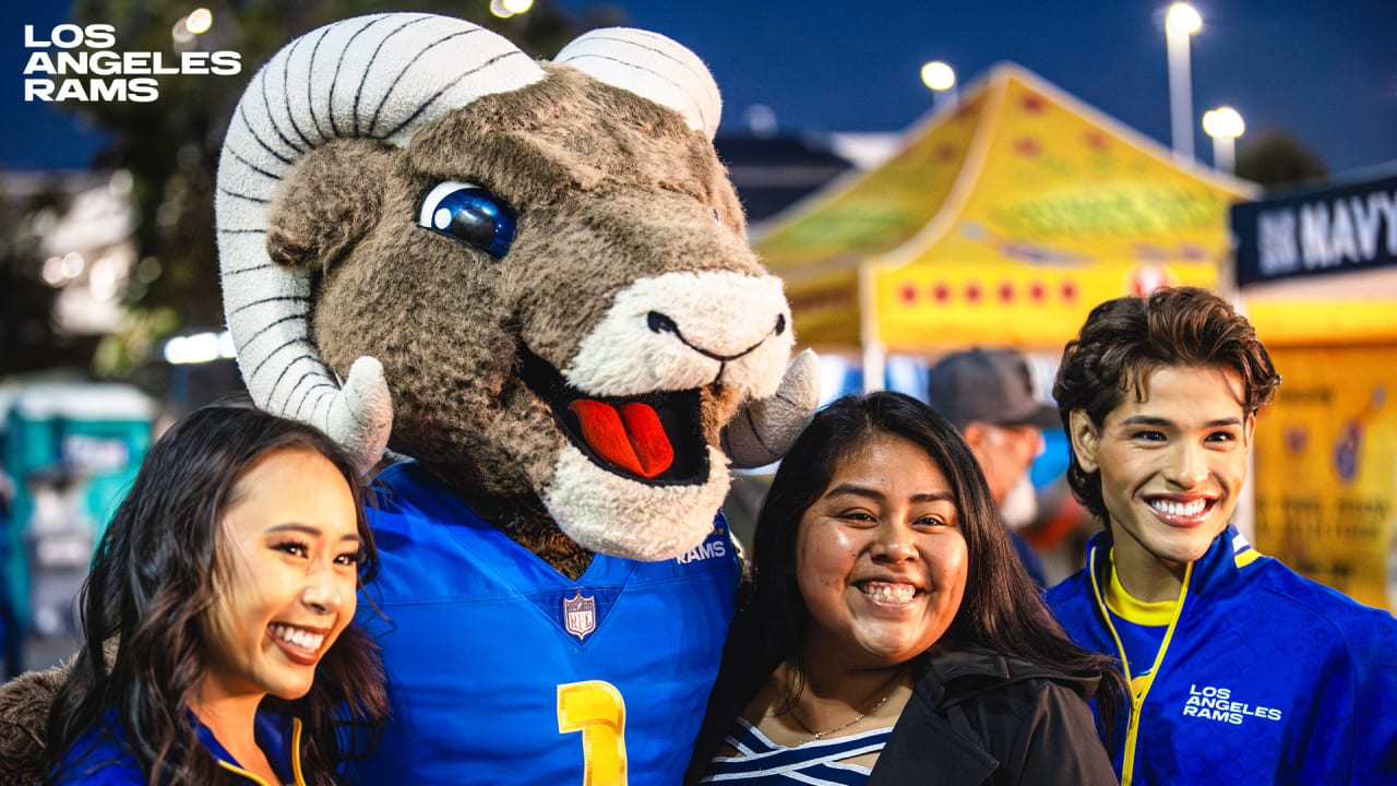 Los Angeles Rams Community | Rams & Nike partner to support 88th annual ...