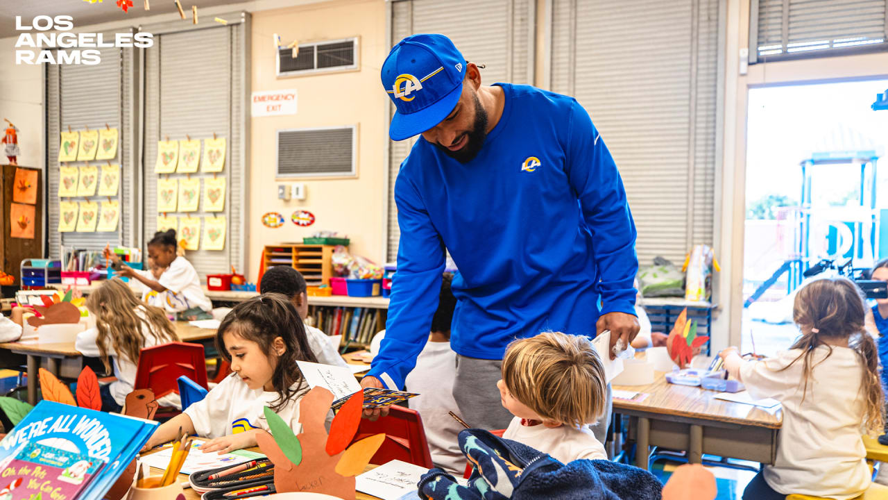 Los Angeles Rams Community | Rams players support Holidays for Heroes ...