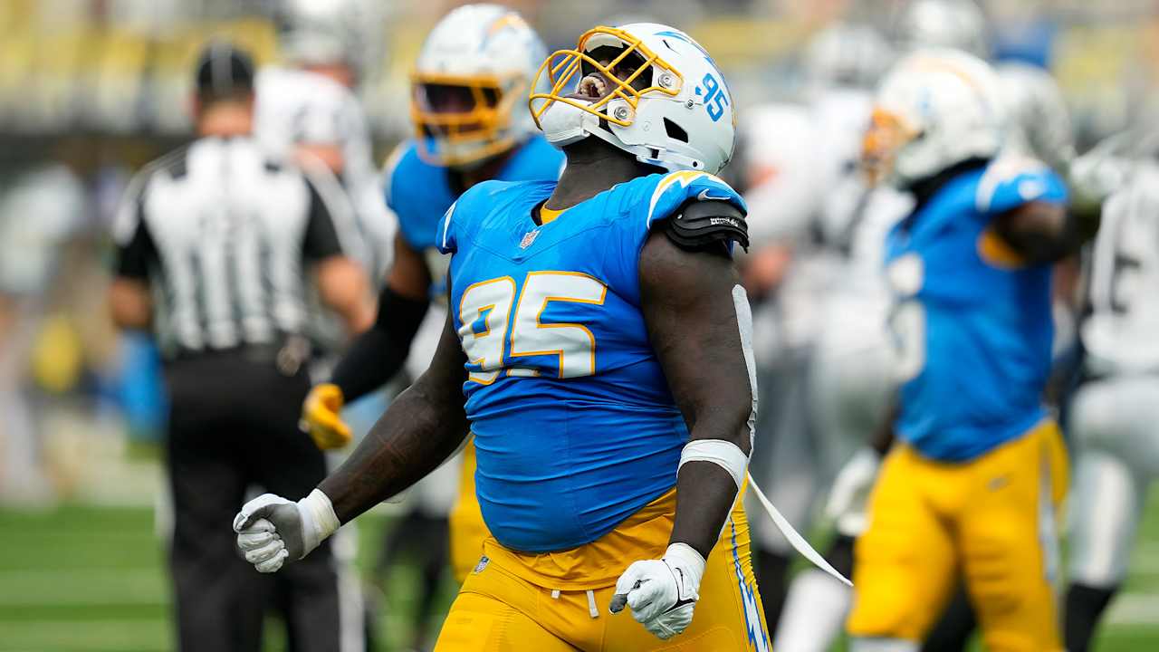 Poona Ford career highlights & top plays - Los Angeles Rams defensive ...