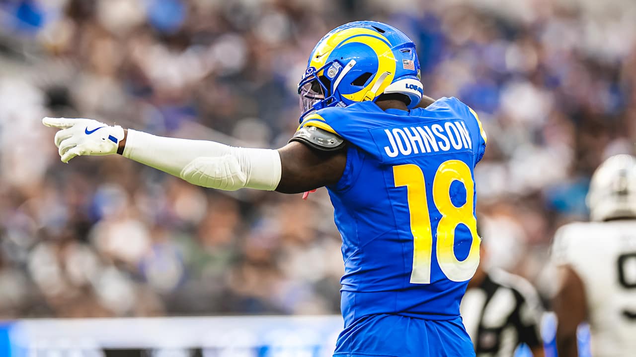 Tyler Johnson fourth quarter conversion vs. Raiders in Week 7 win