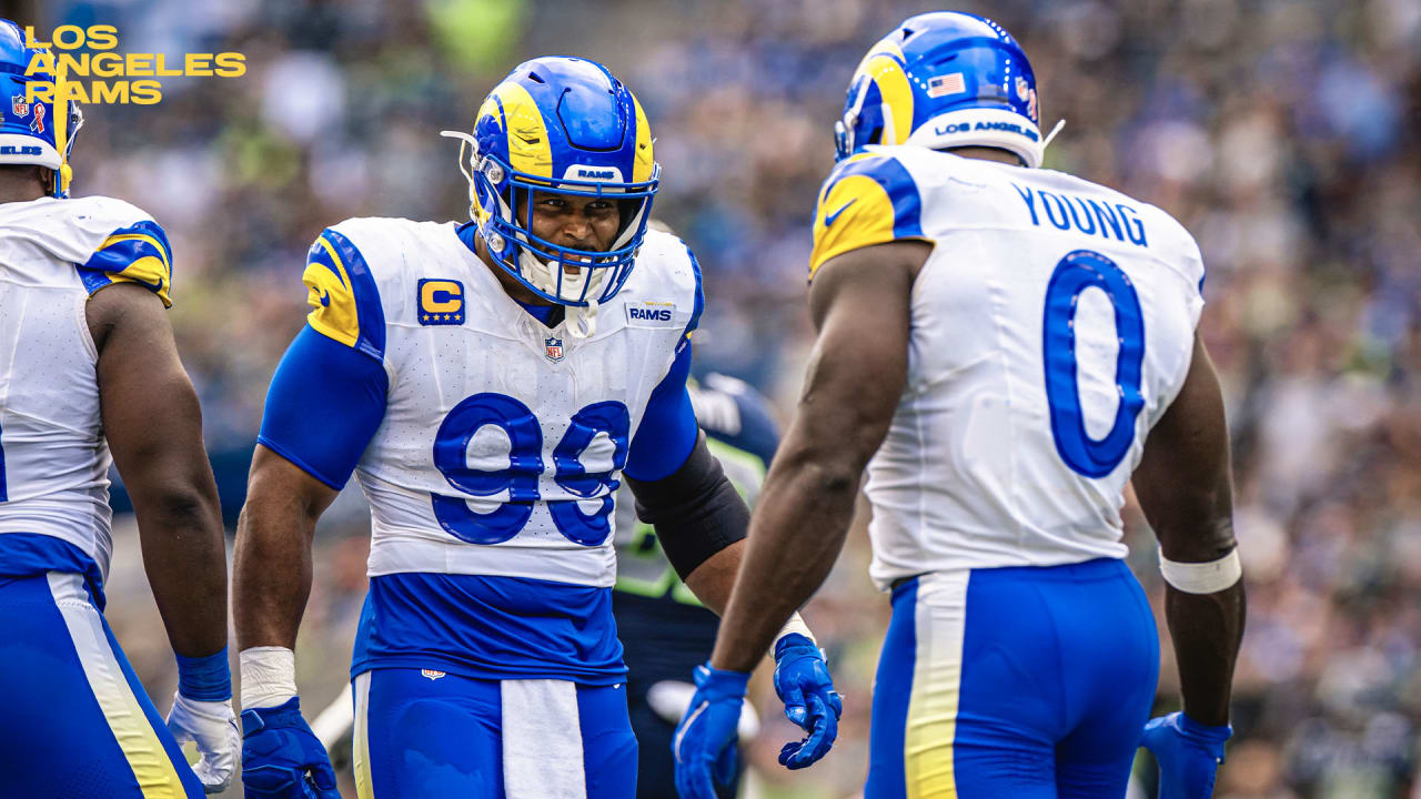 BEST PHOTOS: Big time sacks, forced fumbles, turnover celebrations ...