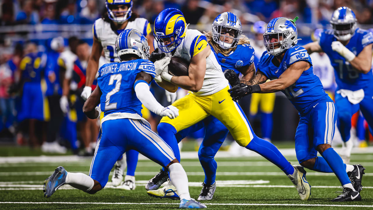 Davis Allen becomes tackle-breaking machine on 22-yard catch & run ...