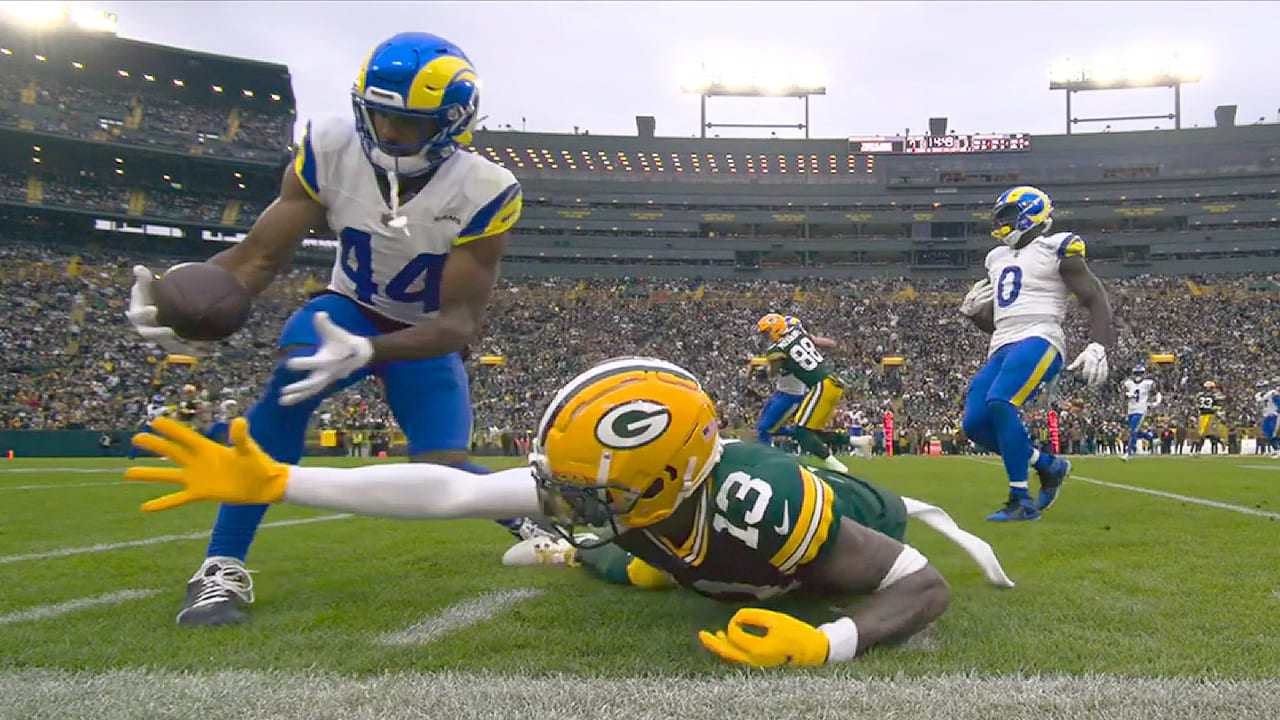 Los Angeles Rams defensive back Ahkello Witherspoon reels in an unusual ...