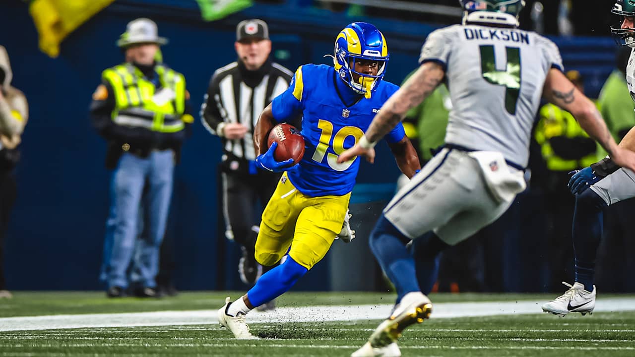 Xavier Smith 31-yard punt return - Los Angeles Rams Highlights - Week ...