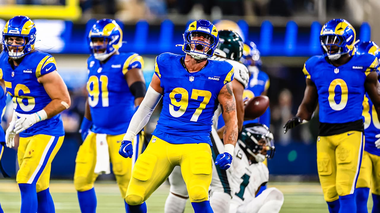 Michael Hoecht 4th down stop | Los Angeles Rams Highlights | Week 12 vs ...