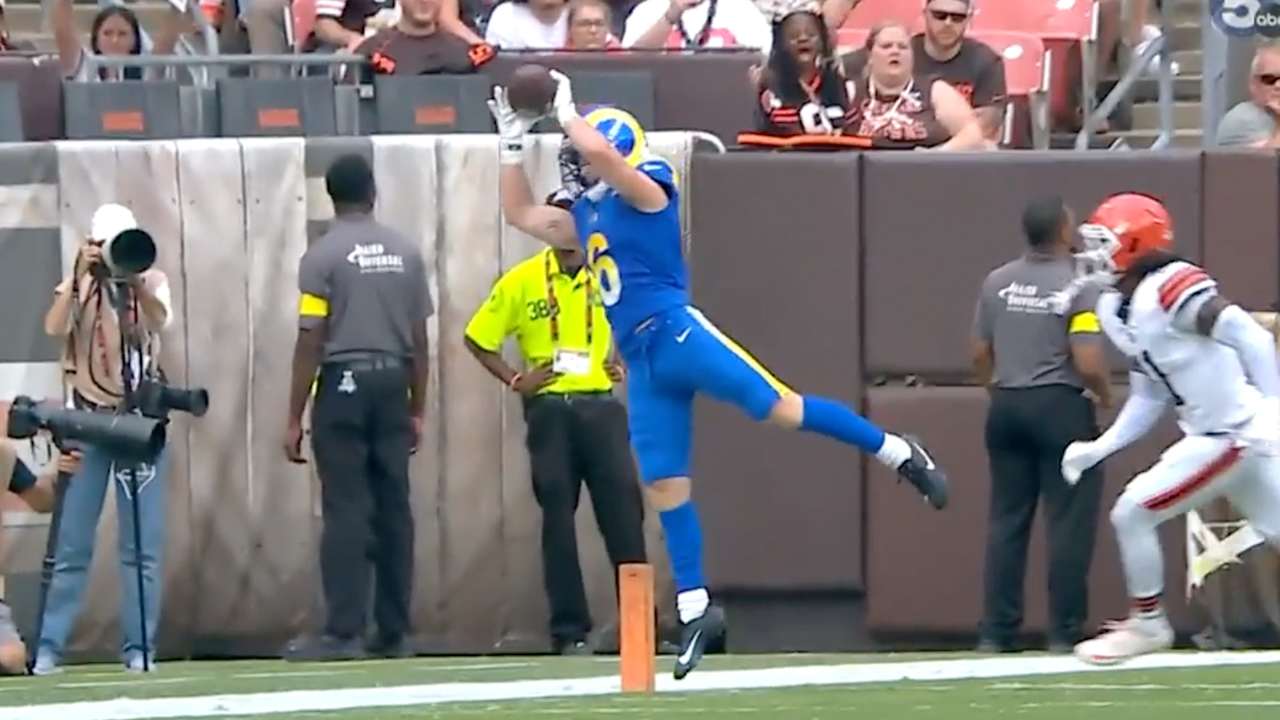 Wide receiver Drake Stoops toe-tap catch - Los Angeles Rams highlights ...