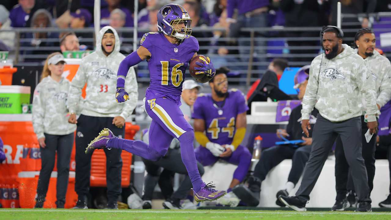 Tylan Wallace Tiptoes Sideline for 84-Yard Touchdown | Highlight ...