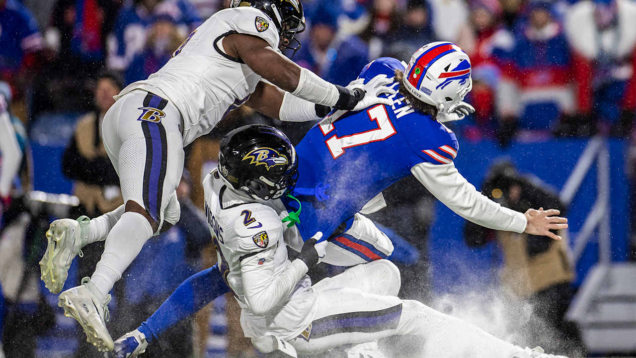 Top Shots: Ravens Lose to Bills in Divisional Playoffs