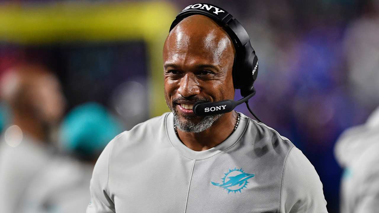 Five Things to Know About Anthony Weaver