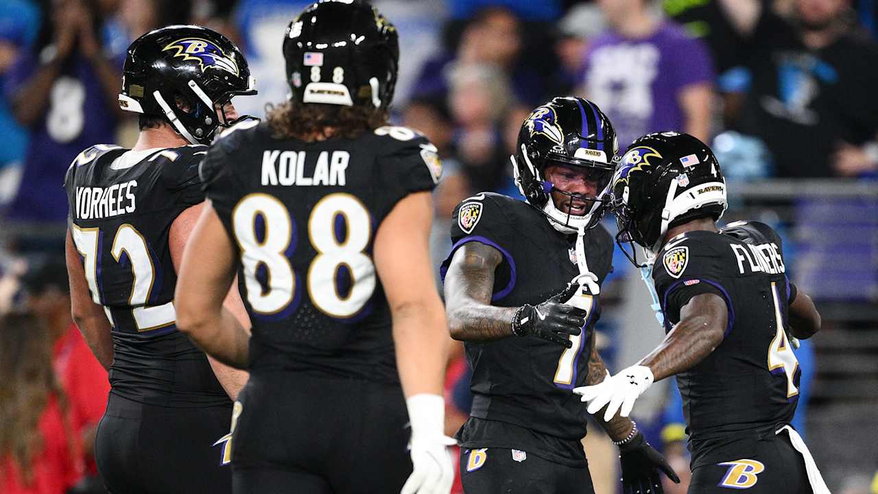 Rashod Bateman Hauls In Touchdown | Game Highlight