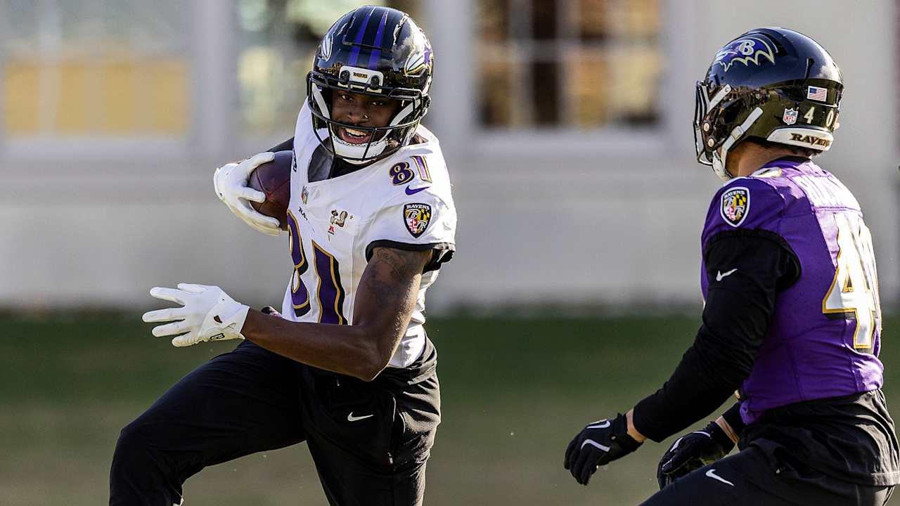 Photos: Ravens Gear Up for AFC North Battle vs. Browns