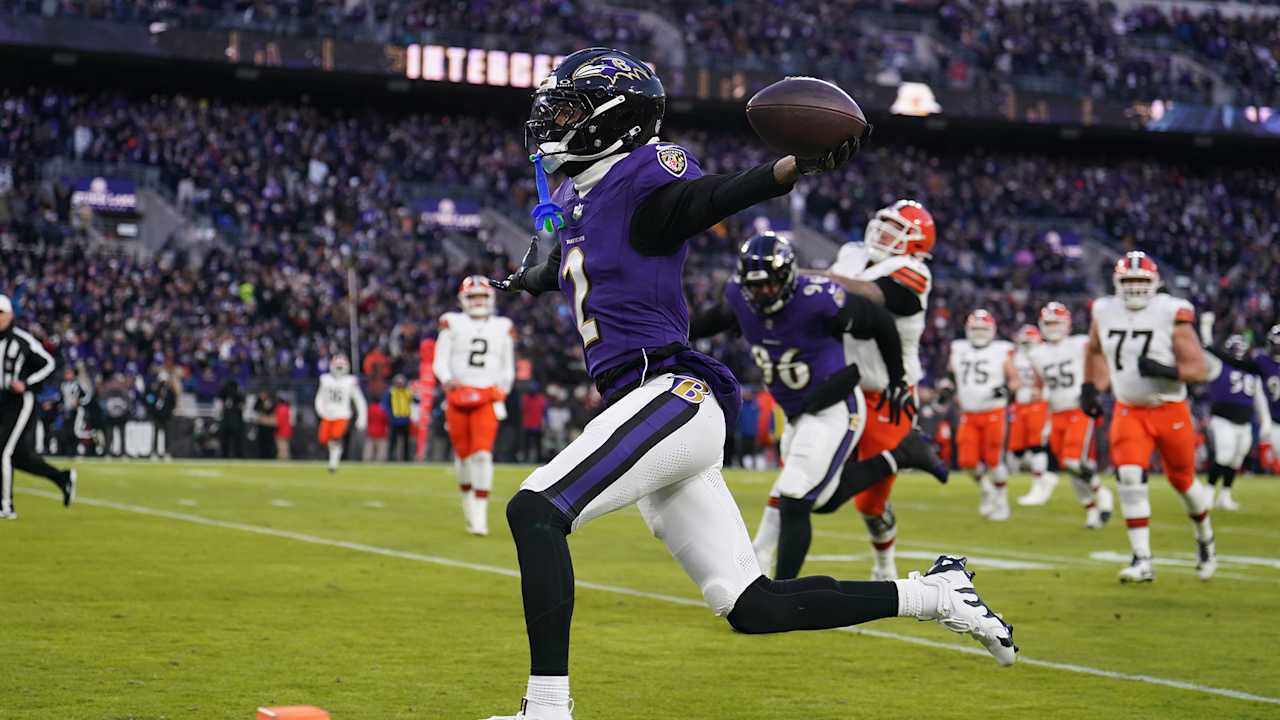 Game Action Gallery: Ravens vs. Browns, Week 18