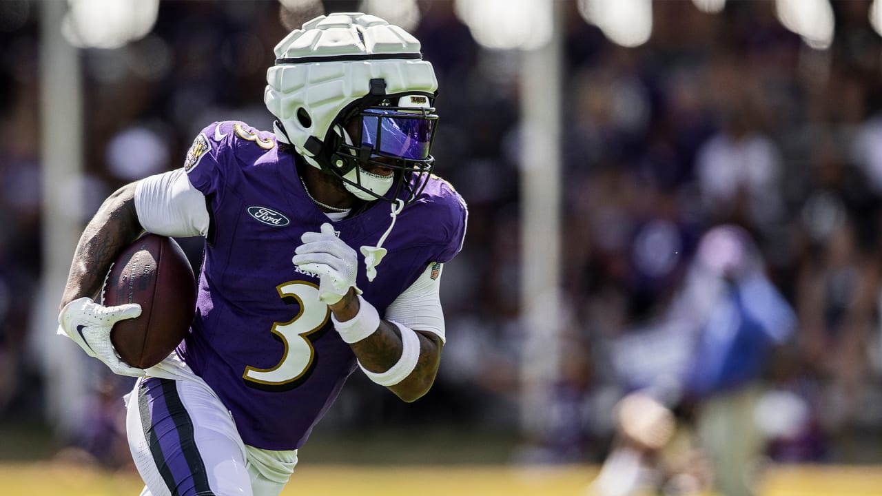 Deonte Harty Stretches to Make Touchdown Grab | Ravens Training Camp ...