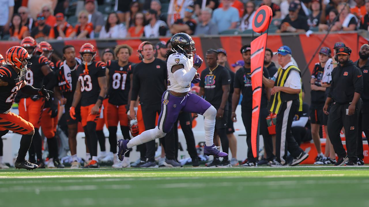 Derrick Henry Rips Off 51-Yard Run in Overtime | Ravens-Bengals ...