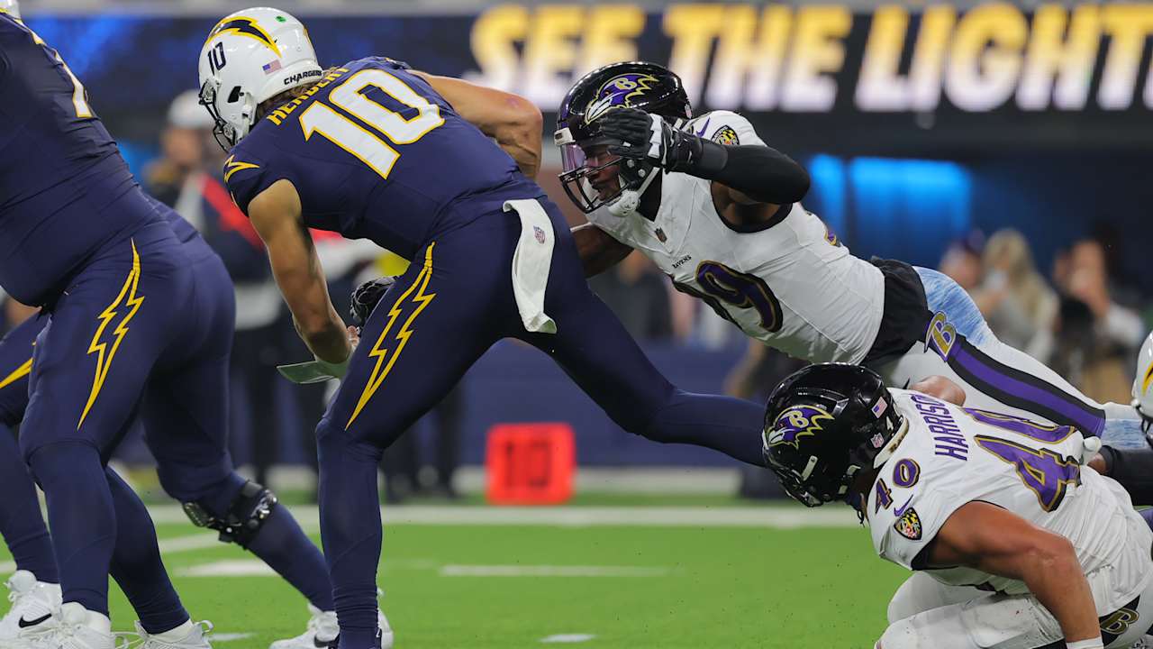 Game Action Gallery: Ravens at Chargers, Week 12