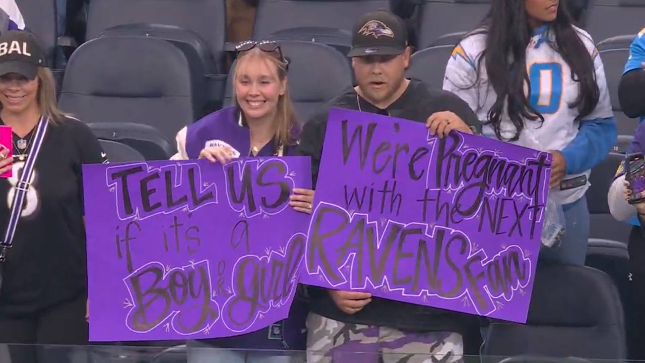 Ravens Fans Hold Gender Reveal With ‘Monday Night Football’ Crew